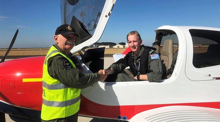 First cadet to fly solo in new DA40 – CONTACT magazine