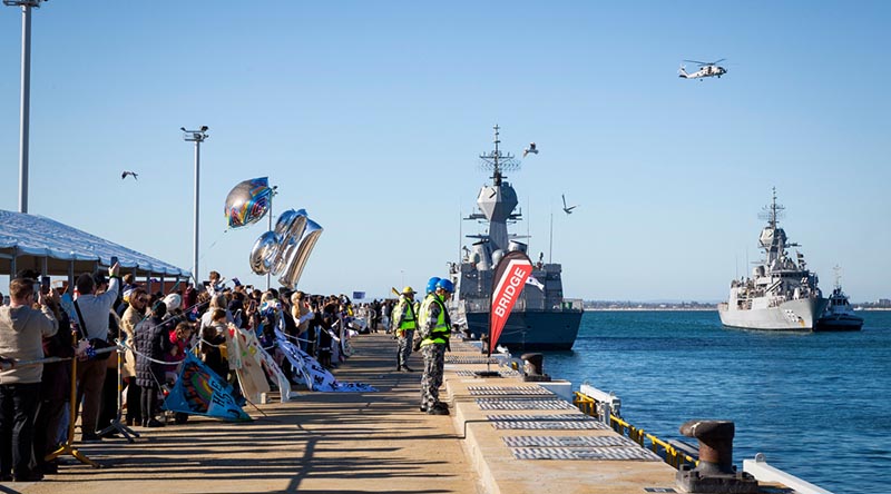 HMAS Ballarat home from very successful Middle East mission - CONTACT ...