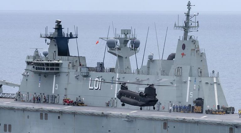 HMAS Adelaide helps Singapore pilots with deck-landing quals - CONTACT ...