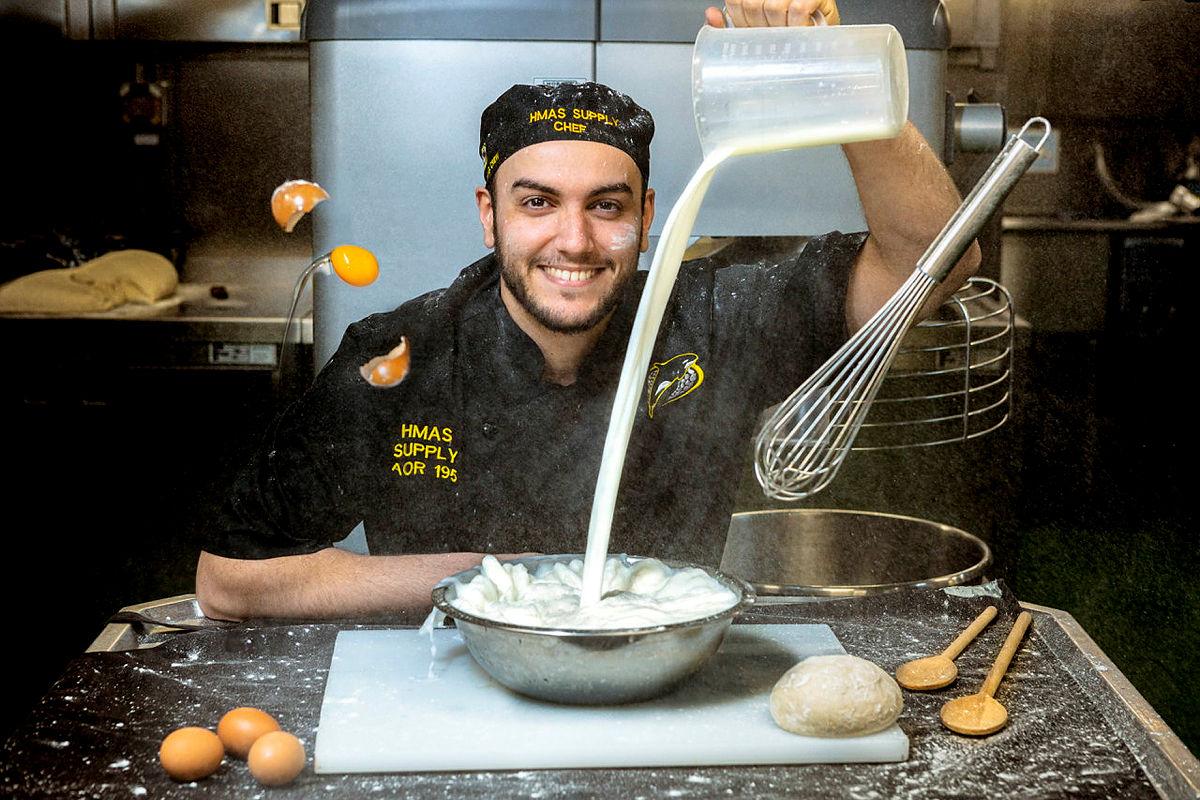 Navy provides a mix of opportunities - CONTACT magazine