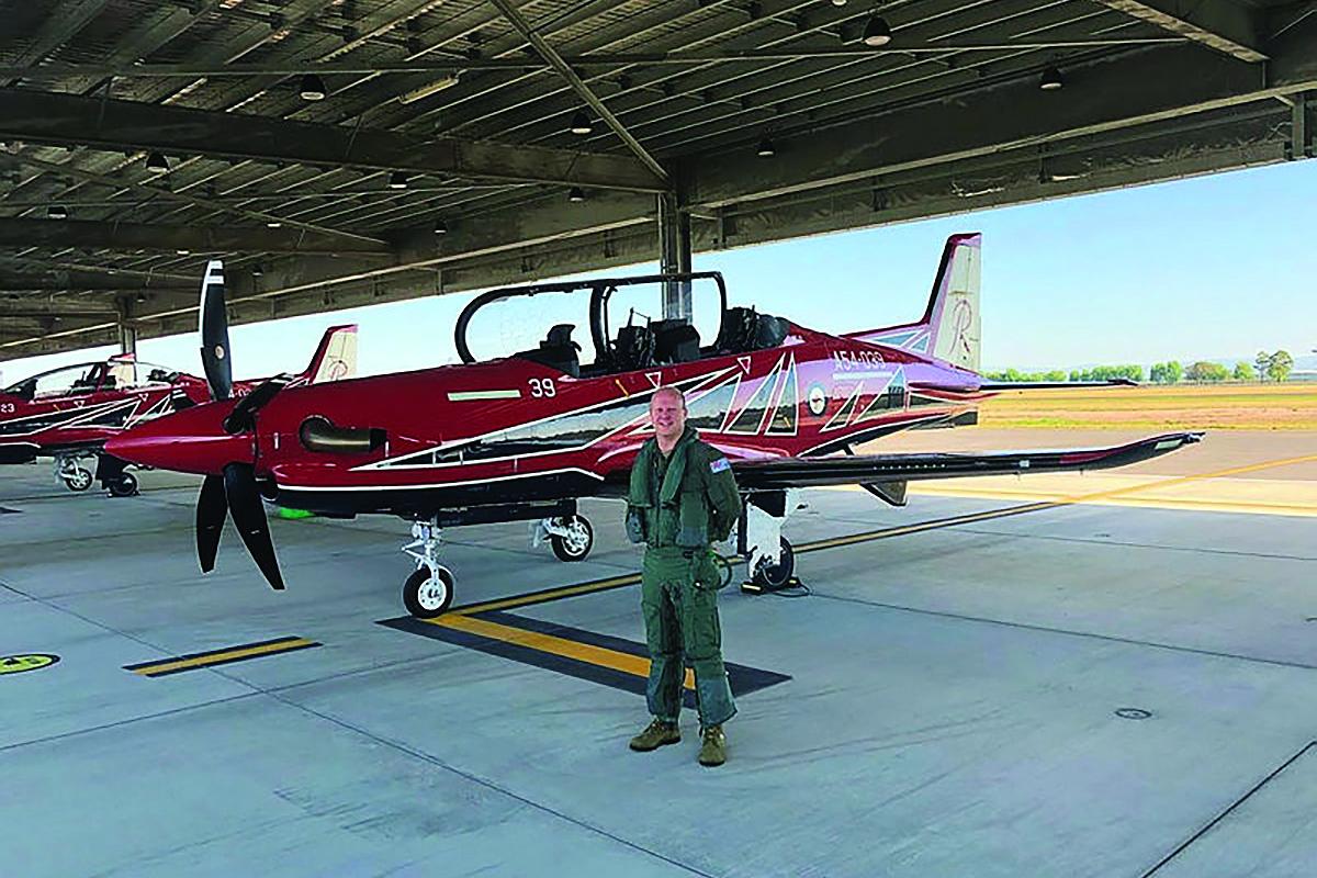 Modern pilot training efforts fly in to the honours - CONTACT magazine