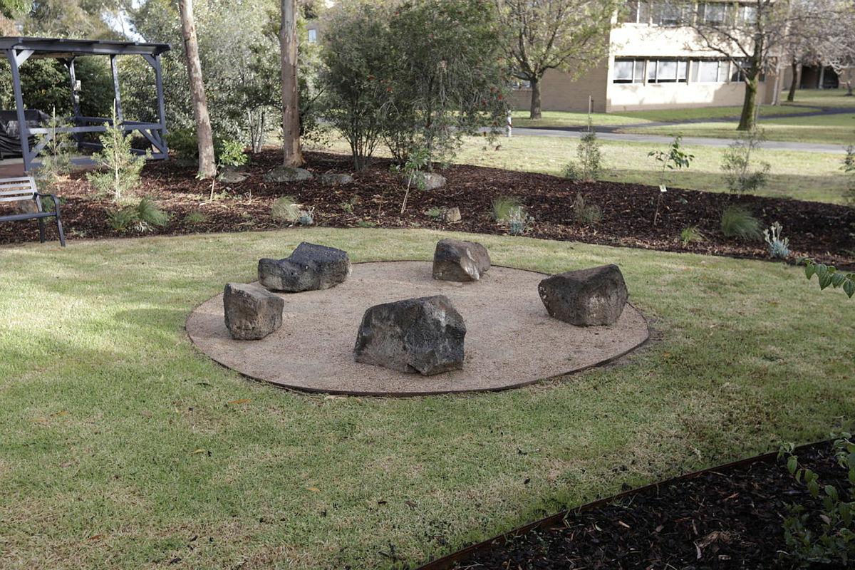 Yarning circle a first for Air Force in Victoria - CONTACT magazine