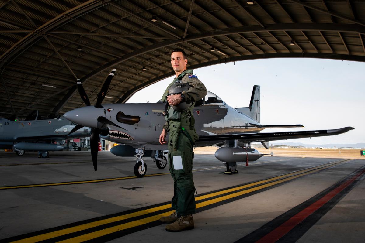 Army pilot speaks Air Force lingo - CONTACT magazine