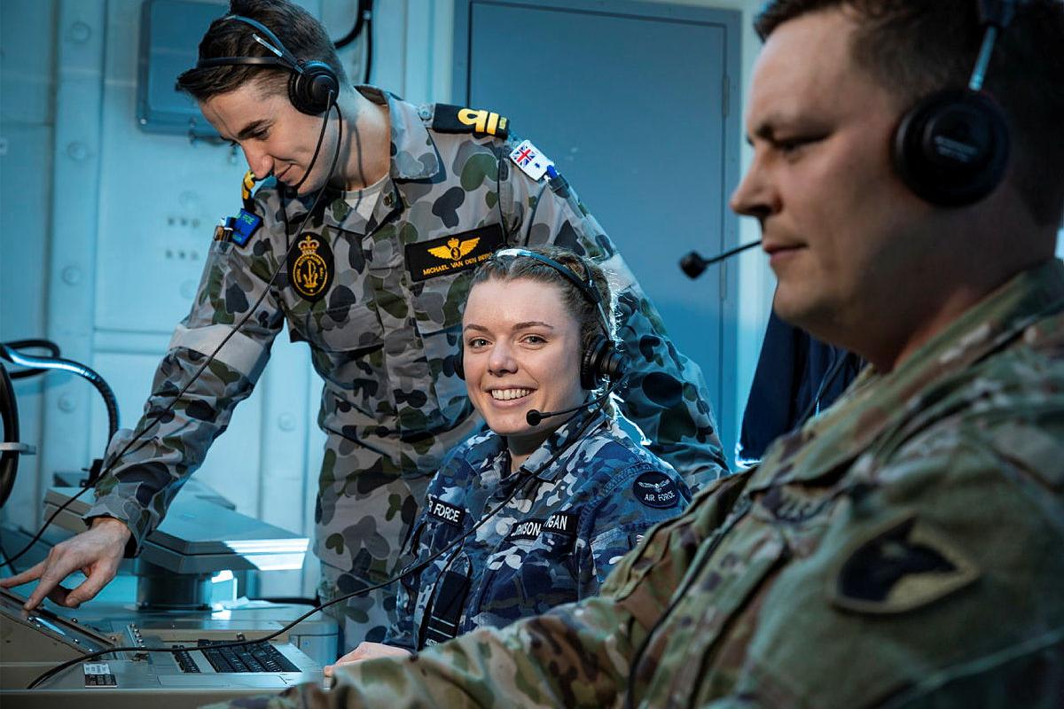 United in directing the fight from the sea - CONTACT magazine