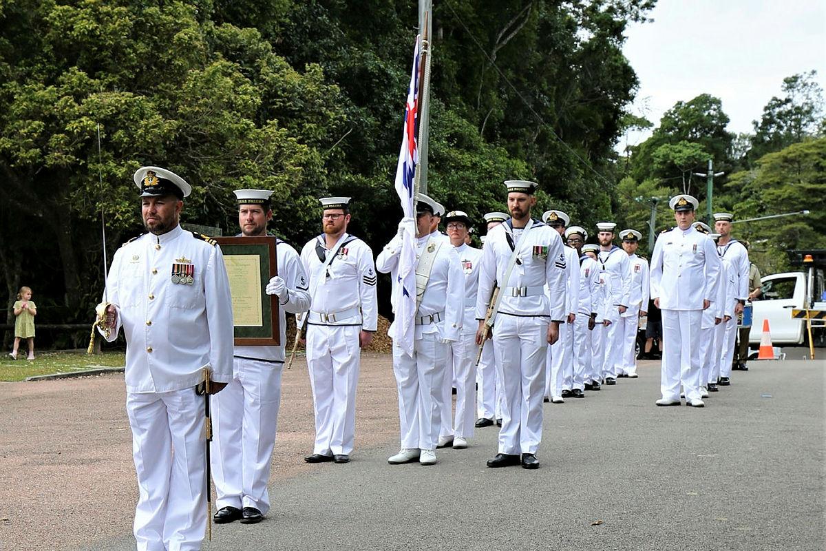 HMAS Paluma conducts final Freedom of Entry - CONTACT magazine