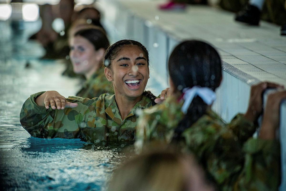 Female league players tackle obstacles - CONTACT magazine