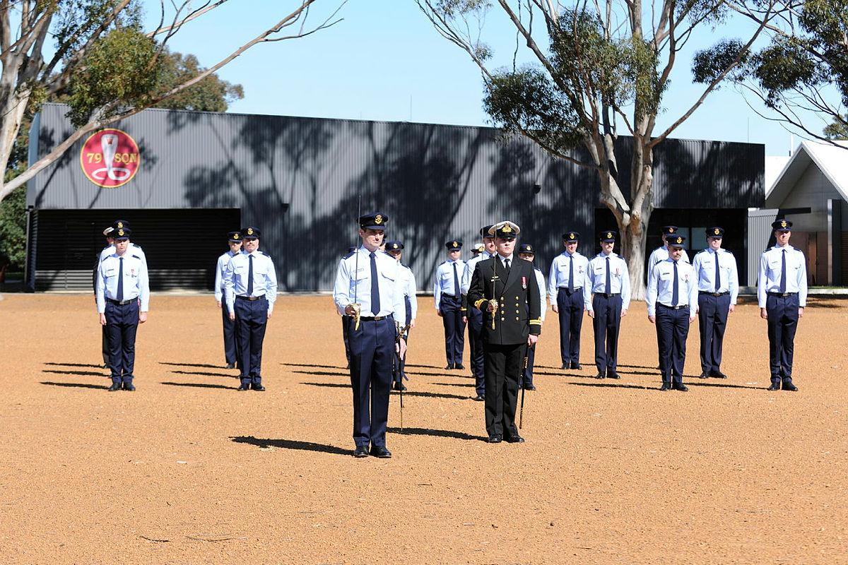 Pilots graduate from course - CONTACT magazine