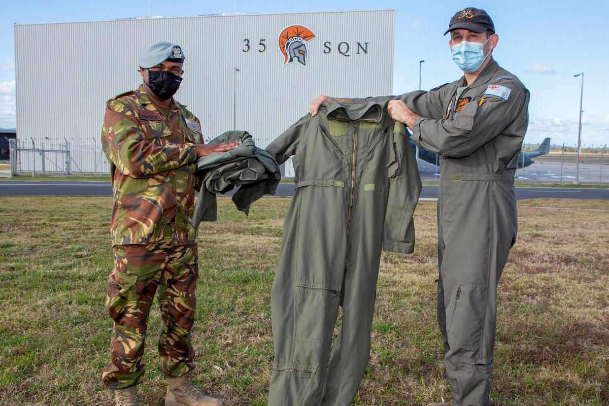 35 Squadron sisters with PNGDF Air Training Wing - CONTACT magazine