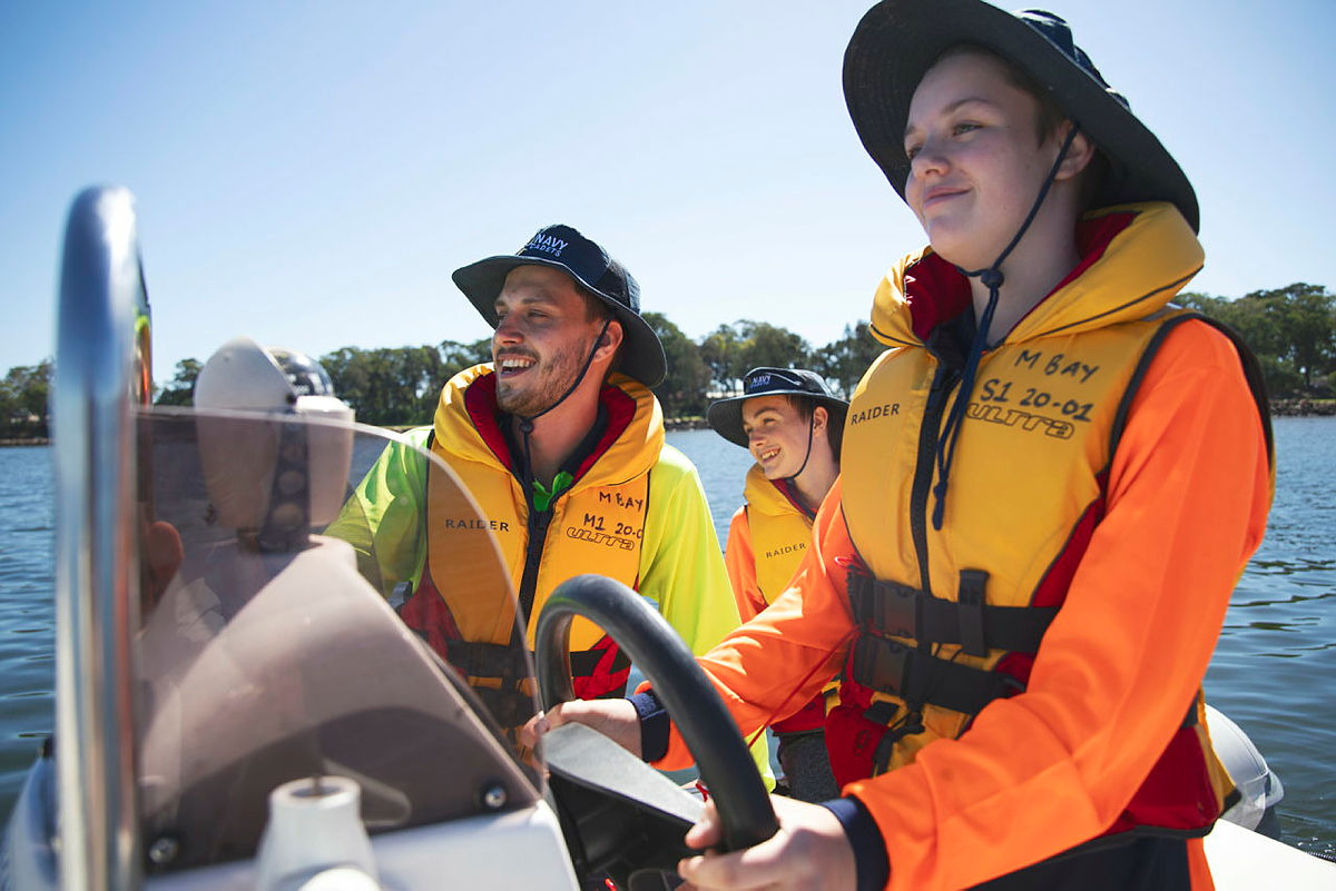 ADF Cadets want you! Call for adult volunteers - CONTACT magazine