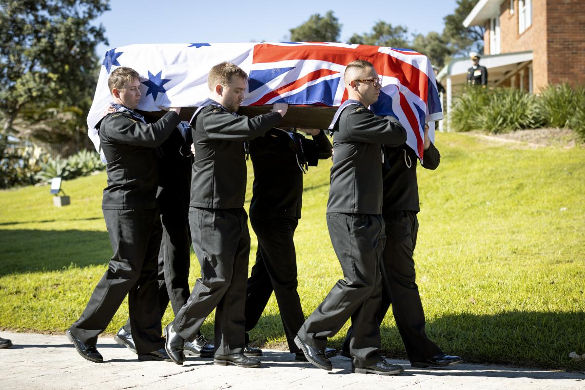 Service and family – a life intertwined - CONTACT magazine