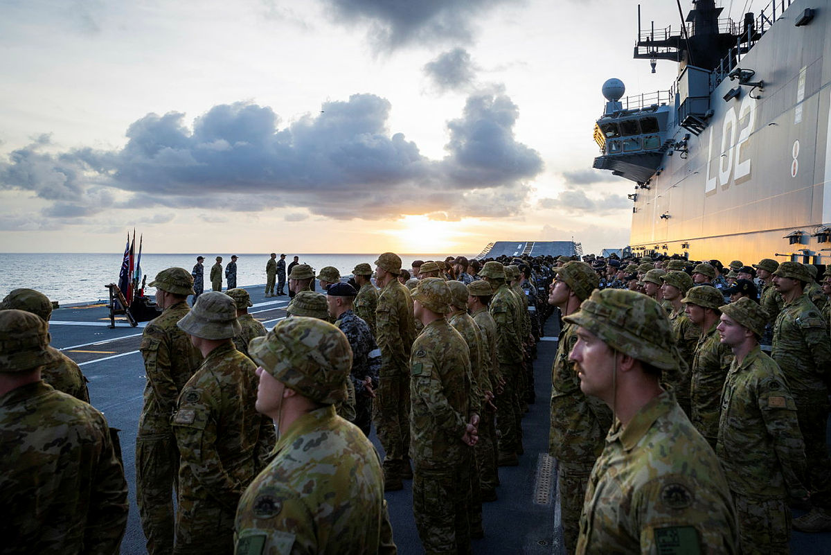 Sunset service for 80th anniversary of the loss of HMAS Canberra (I ...