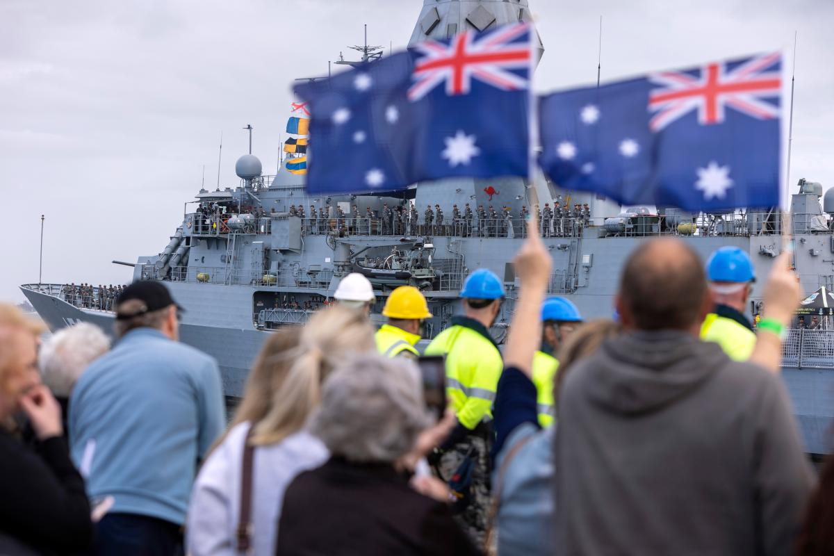 Warramunga home from busy deployment - CONTACT magazine