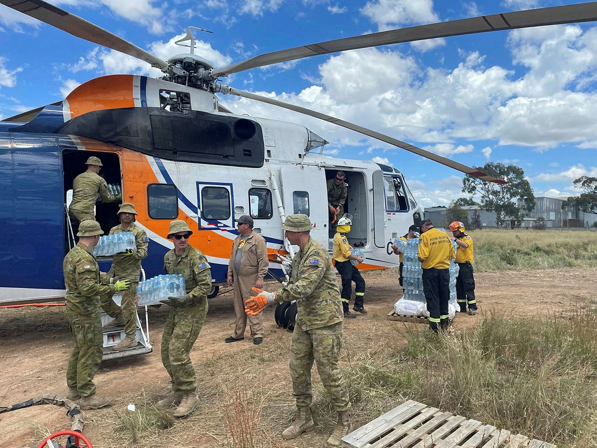 ADF's flood assistance to South Australia - CONTACT magazine