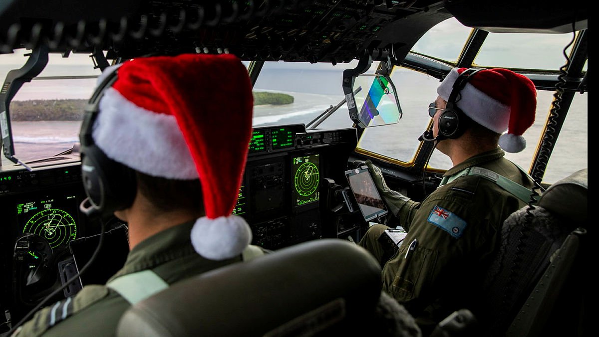 RAAF helps Santa with Pacific deliveries - CONTACT magazine