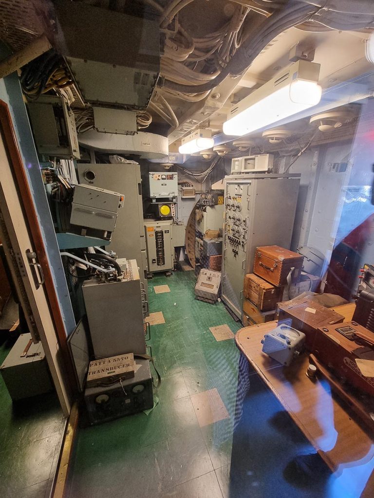 Memories of HMAS Vampire - CONTACT magazine