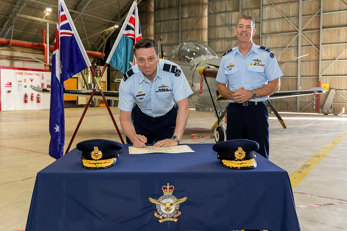 New Air Warfare Centre Commander takes the reins - CONTACT magazine
