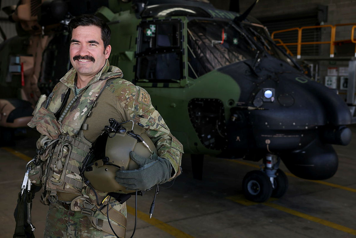 Rooftop rescue enhances training - CONTACT magazine