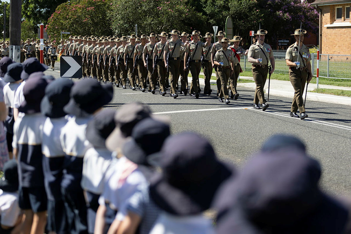 School of Infantry marks 50th year - CONTACT magazine