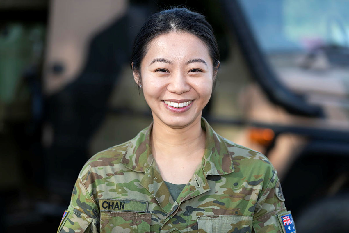 Awards worth winning for reservists - CONTACT magazine