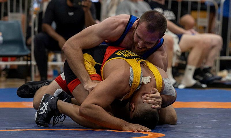 Coming to grips with stiff competition - CONTACT magazine