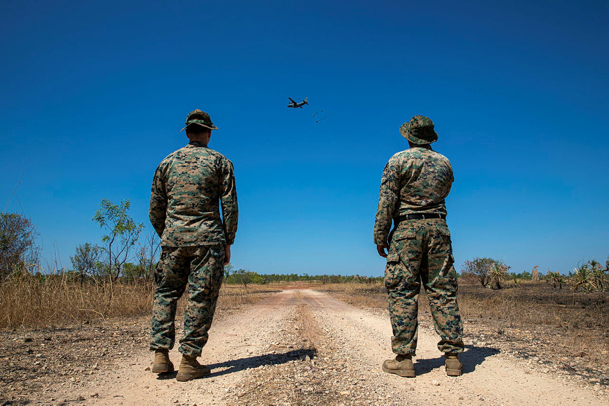 Airdrop training in the Top End - CONTACT magazine