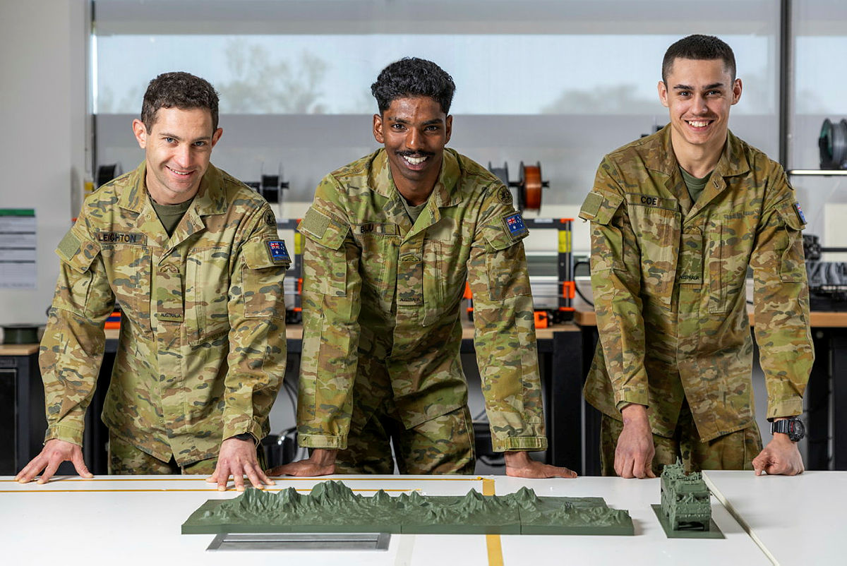 Three dimensions of problem solving - CONTACT magazine