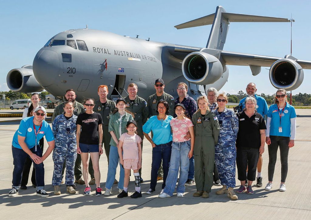 Smiles all round for hospital visit - CONTACT magazine