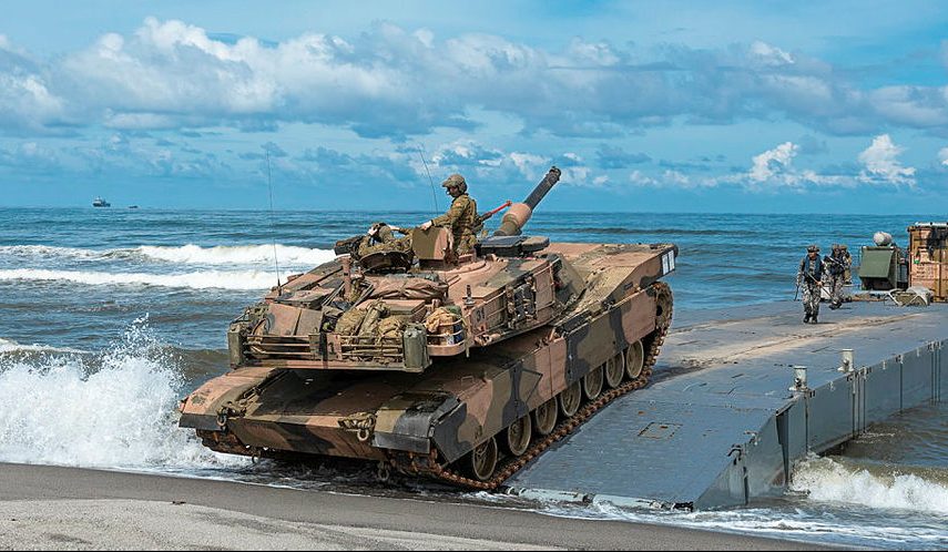 Tanks for combined-arms exercise in Philippines - CONTACT magazine