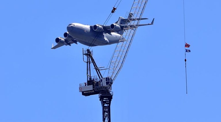 RAAF rehearses for Brisbane’s Riverfire – CONTACT magazine