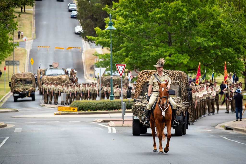 Freedom-of-entry parade marks 75 years – CONTACT magazine