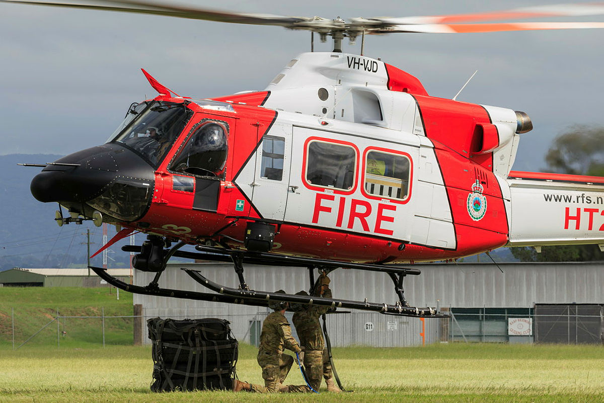 Rural Fire Service gives Army a lift - CONTACT magazine