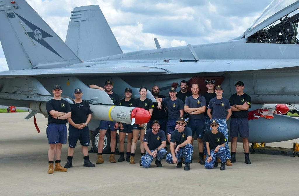 Top-down teamwork readies aircraft for combat - CONTACT magazine