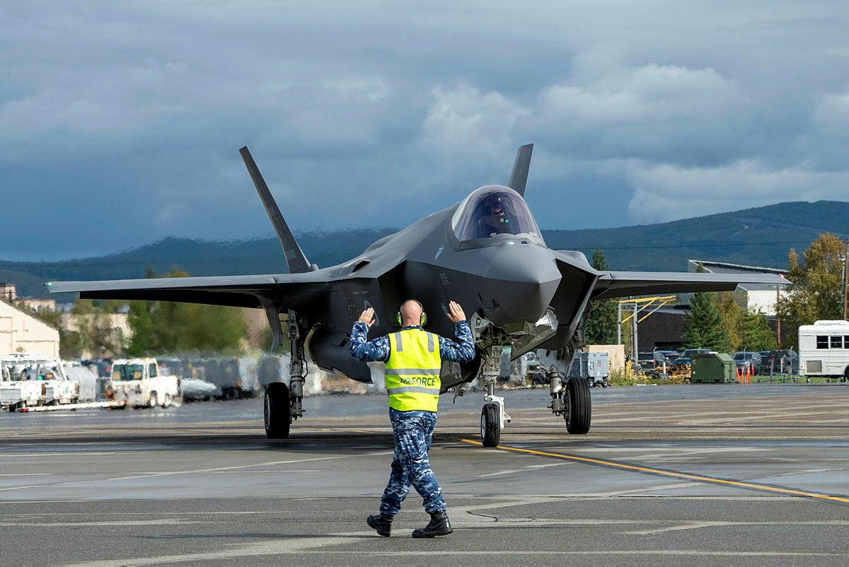 Strengthening international ties on Exercise Red Flag - CONTACT magazine