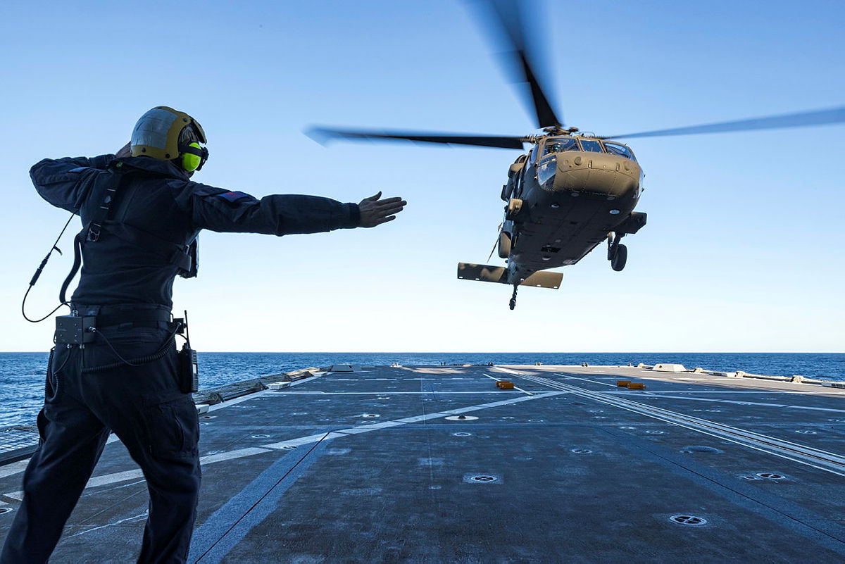Sea change for Army’s new Black Hawks - CONTACT magazine