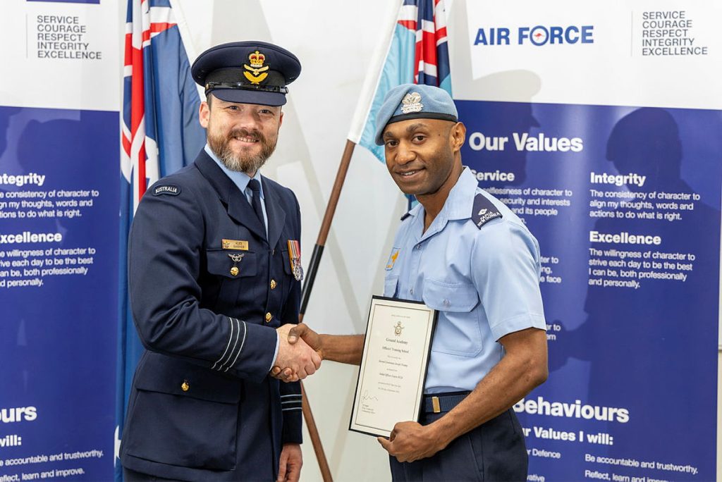 PNG officers graduate from RAAF OTS – CONTACT magazine