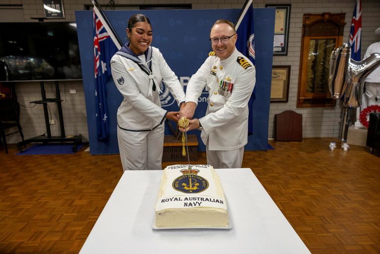 HMAS Harman – a ship without water - CONTACT magazine